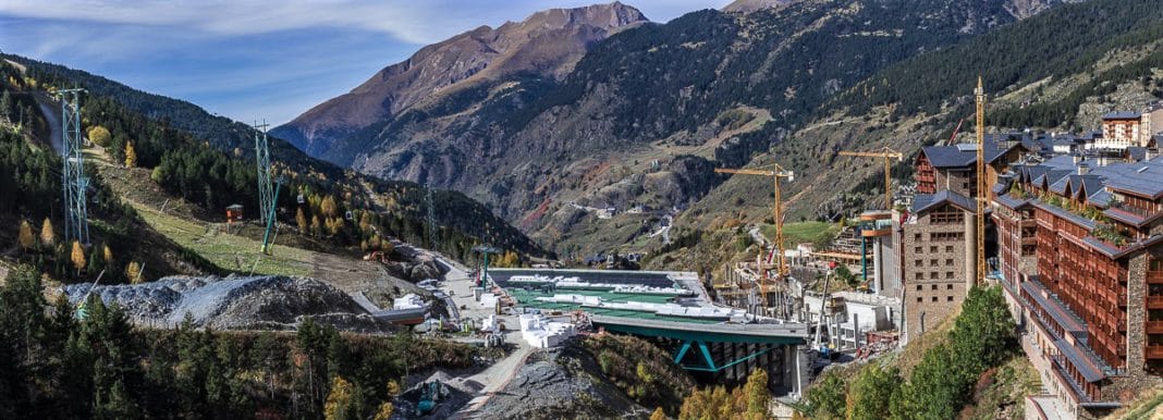 La plataforma de Soldeu ya enlaza la pista Avet con el pueblo - TURISKI