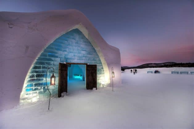 Conviértete en un esquimal alojándote dentro un hotel iglú o hotel de hielo