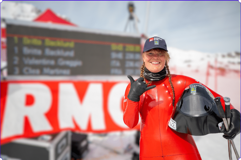 Simon Billy esquía a 255 km/h y bate récord del mundo velocidad