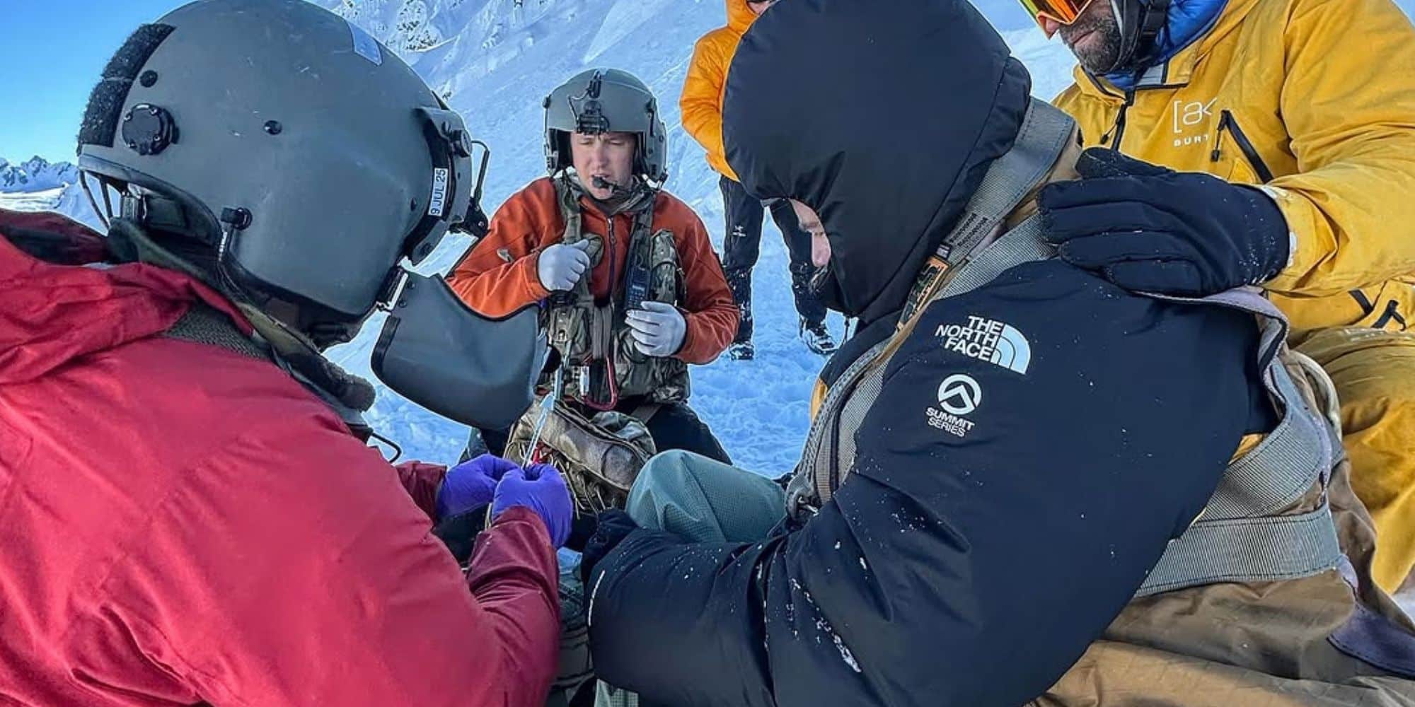 Aymar Navarro sufre una grave lesión de rodilla en Alaska